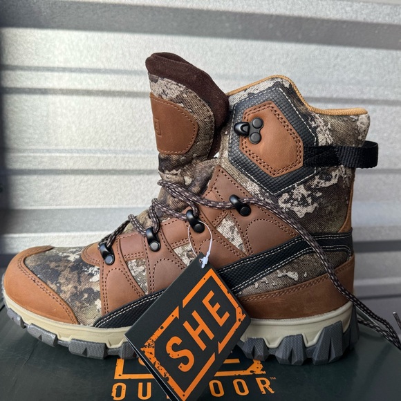 Bass Pro Shops | Shoes | Nwt She Outdoor Waypoint Waterproof Hunting ...